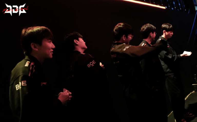 Ale ：我和Xun的鳄豹就是LPL第一；Xun：Scout是第一瑞兹