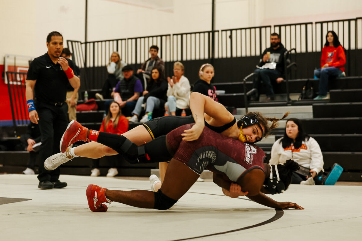 Pretty much perfect: #1 Iowa women qualify all 15 for Nationals