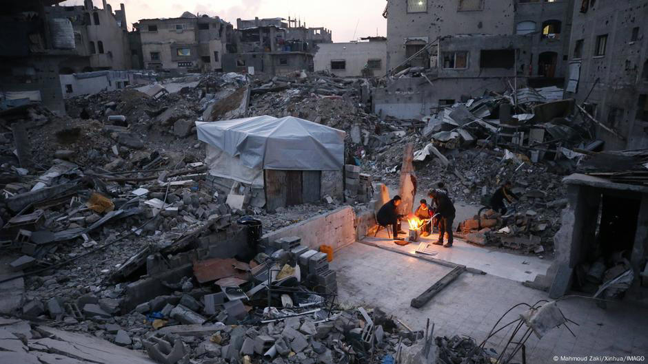 Países árabes se unem contra planos de Trump para Gaza Países árabes se unem contra planos de Trump para Gaza