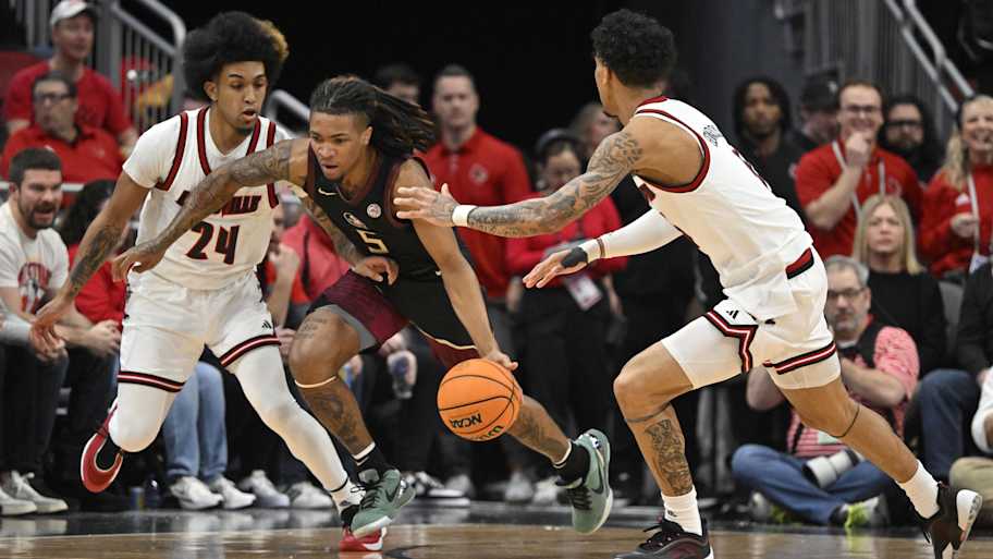 Louisville Holds Off Florida State, Wins Fifth Straight Game