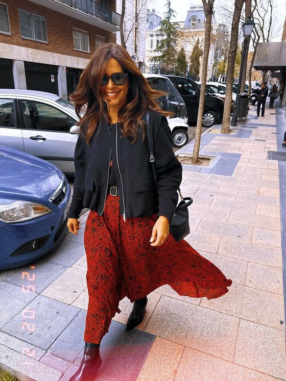 Ni Zara ni Mango: Nuria Roca apuesta por una falda de Zadig & Voltaire ...