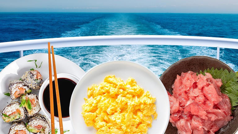 Always Avoid Ordering These 12 Foods On A Cruise