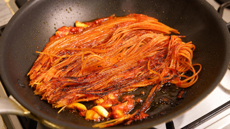 Why You Should Try Burning Your Noodles For More Flavorful Pasta