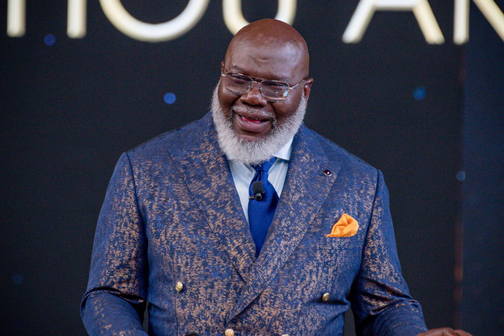 Bishop T.D. Jakes Adamantly Rebukes Sexual Assault Claims Made By ...