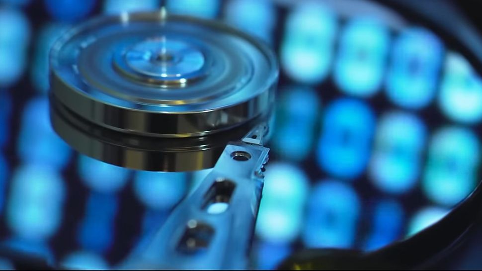 Western Digital plans to launch 40TB HDD next year using HAMR ...