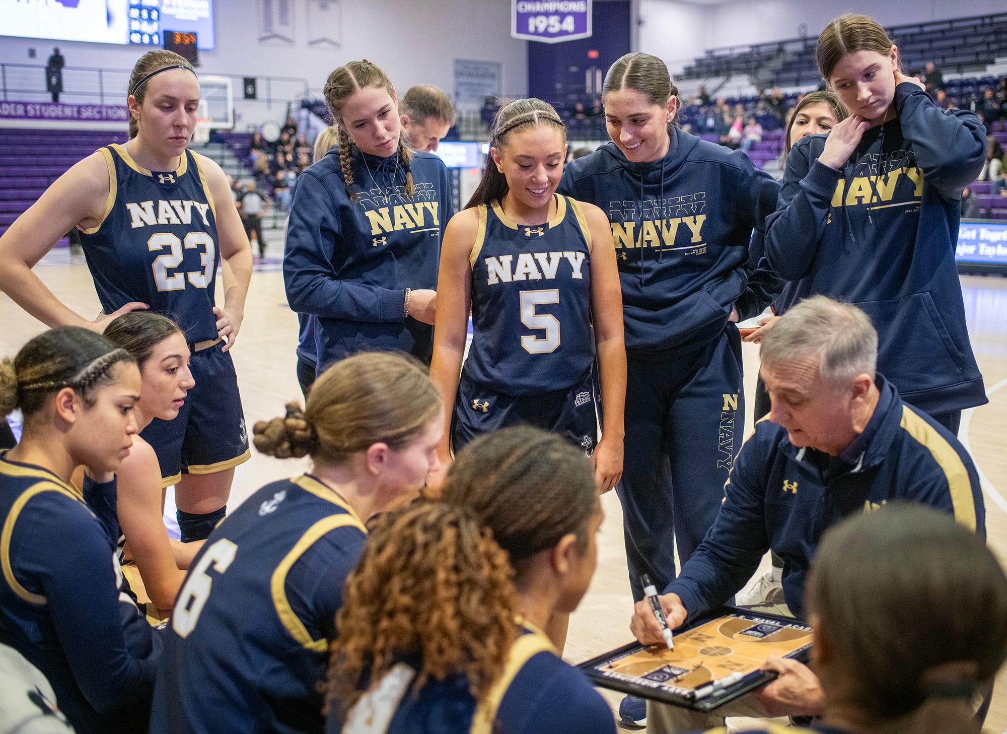 Former Wachusett Regional star Mary Gibbons enjoying experience at U.S ...