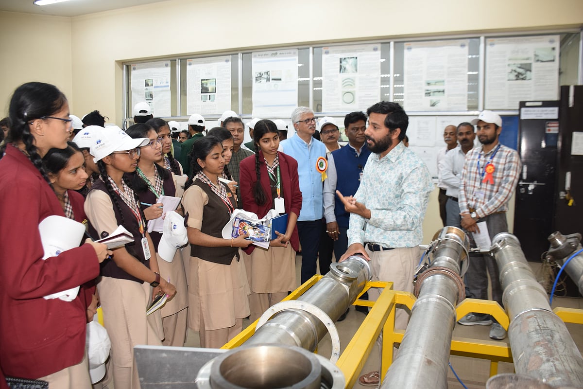 Indore's RRCAT Inspires Over 1,000 Students On National Science Day 2025