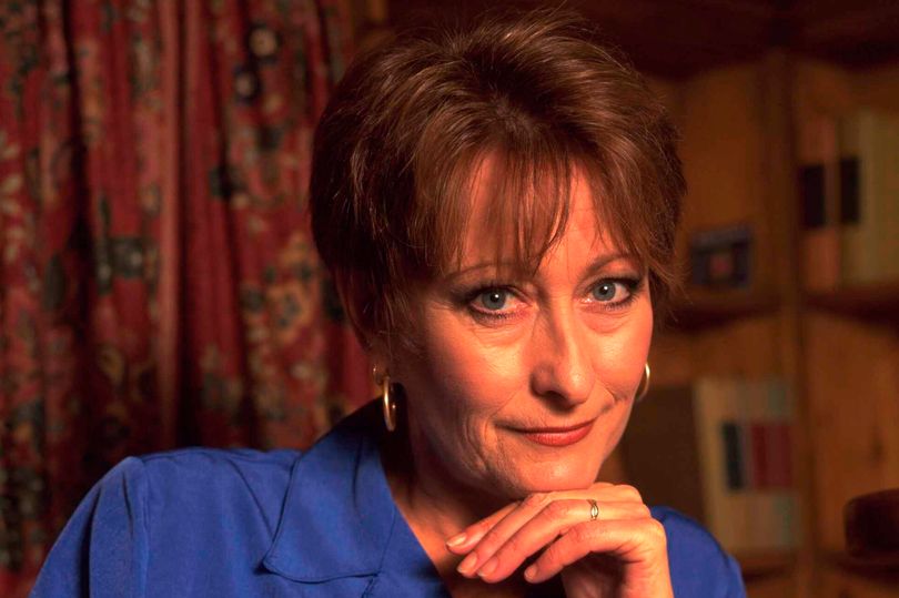 Home and Away Irene Roberts star announces exit 32 years after debut ...