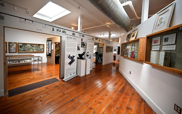 Worcester County Wonders: From pilots to presidents, their glasses came ...