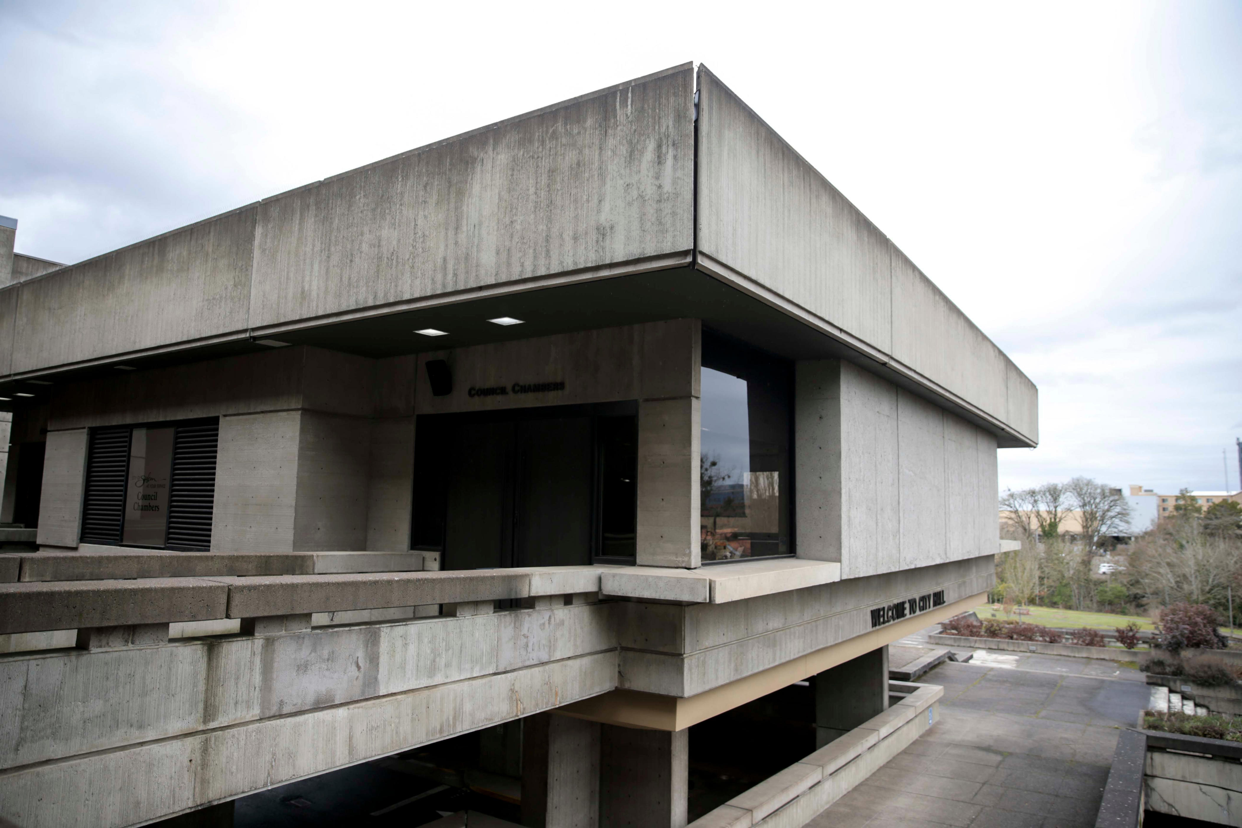 Salem offers lien forgiveness to property owners for fixing code violations