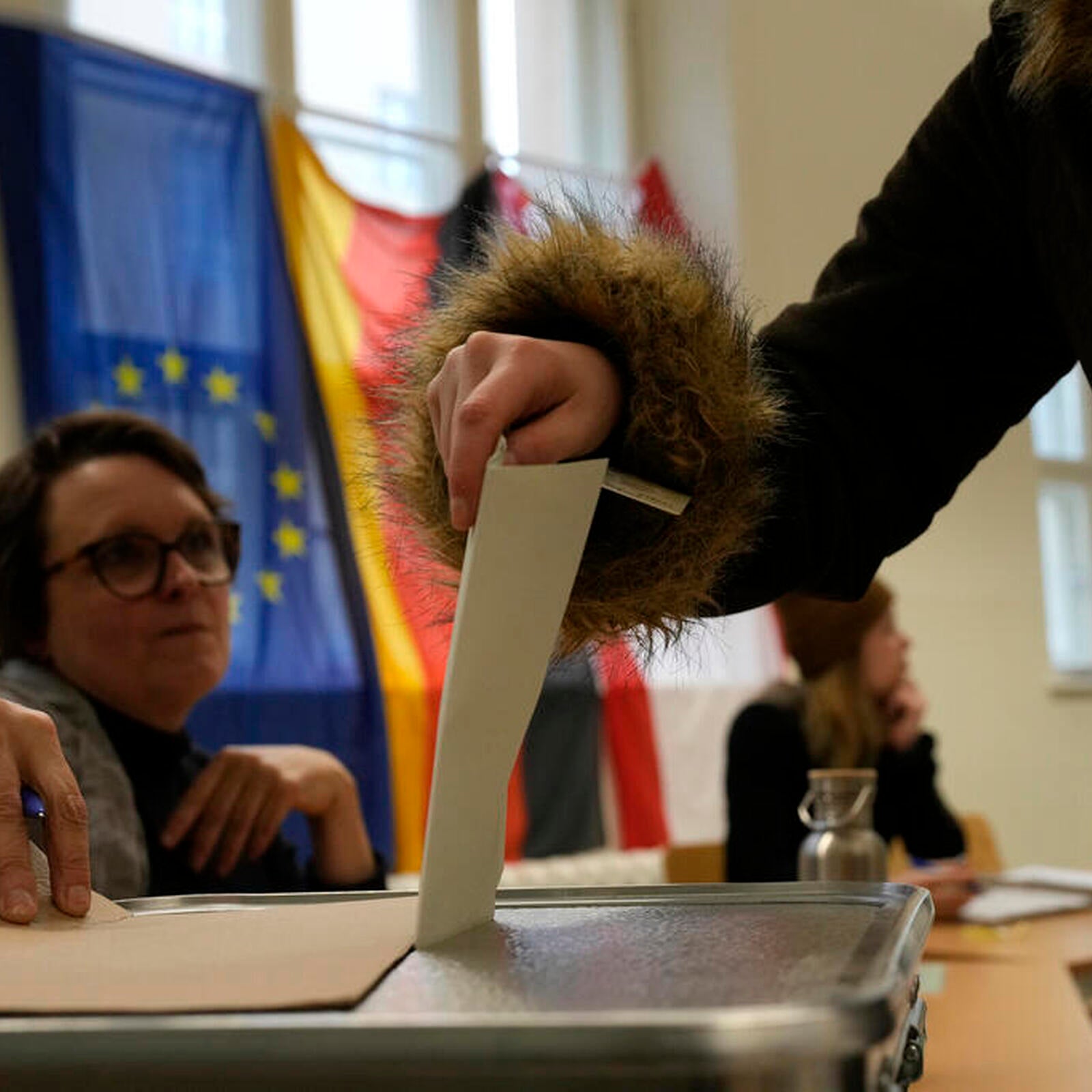 Polls point to Germany's looming election bringing a shift to the right