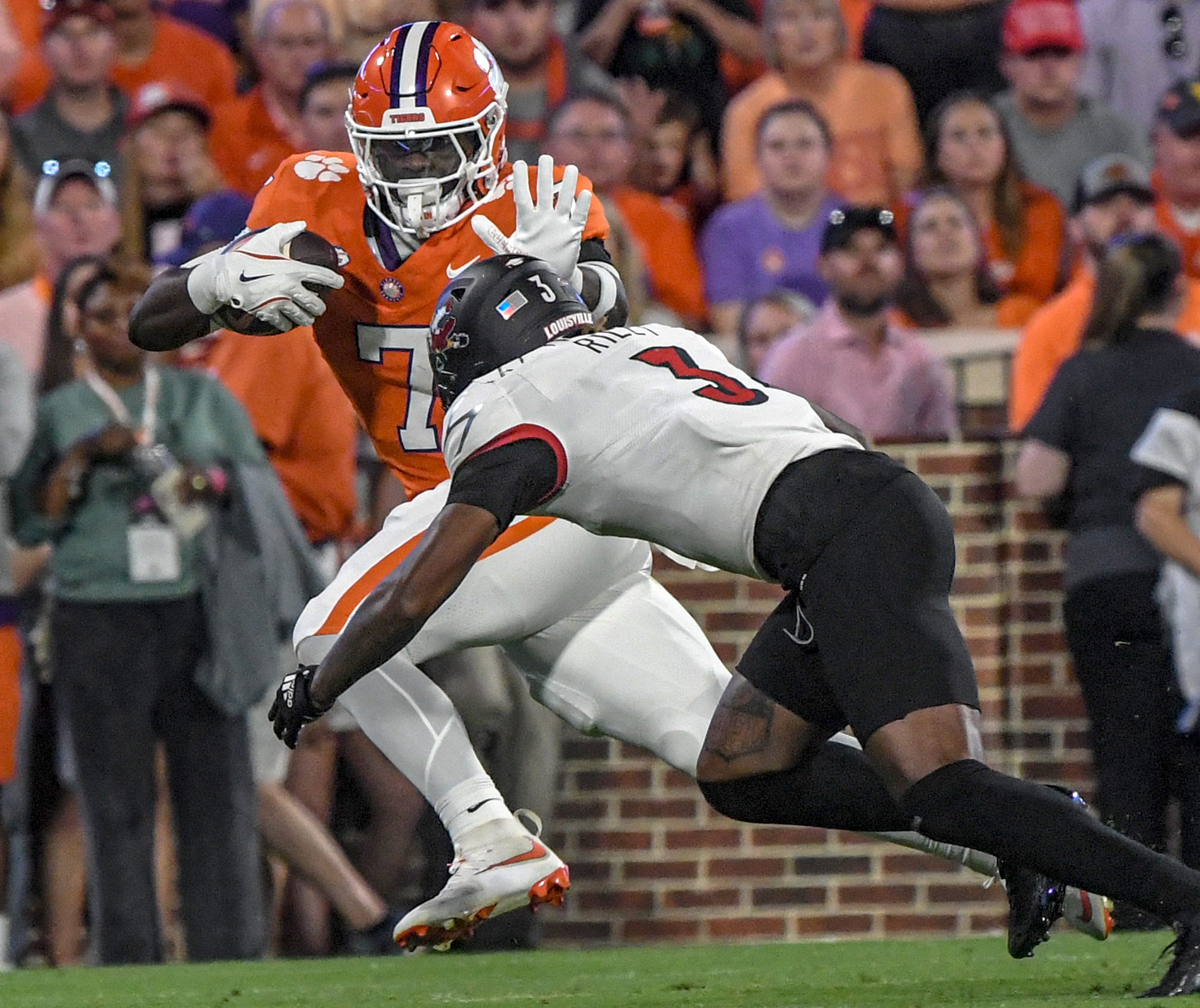 2025 NFL Draft Scouting Report: Quincy Riley, CB, Louisville