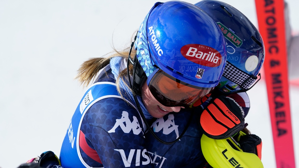 Mikaela Shiffrin oppløst i tårer etter historisk triumf