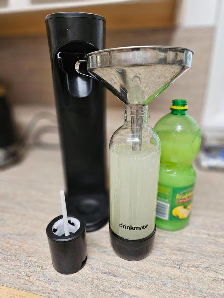 Drinkmate OmniFizz vs SodaStream: Why This Premium Carbonator Is Worth The Upgrade
