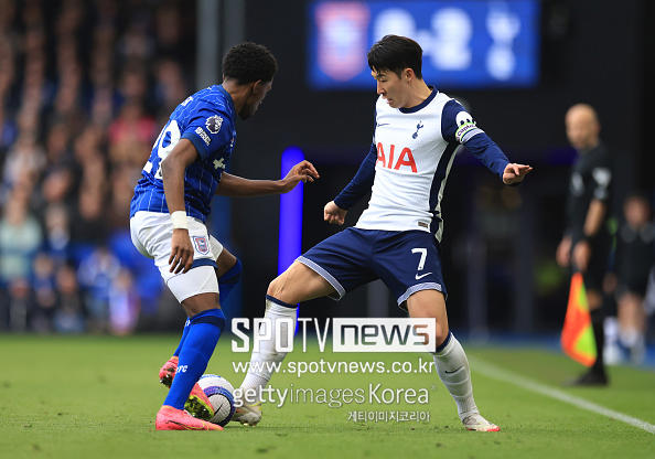 700억 충격 방출→토트넘 생각 바뀔까? 손흥민, EPL 역대 11번째 대기록 작성…70골-70도움 클럽 가입