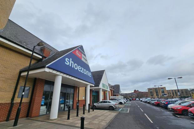 Plans for new signs submitted for fast-food chain before it moves to ...