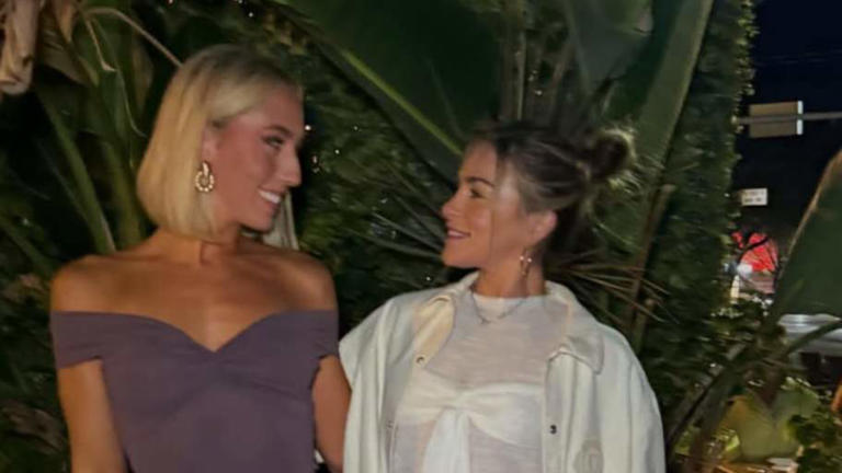 Carson Beck’s sister Kylie towers over his girlfriend Hanna Cavinder in ...