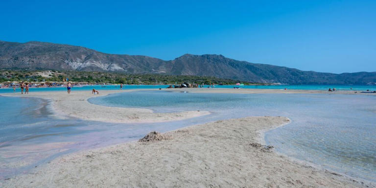 Världens bästa stränder 2025 – här vill du doppa tårna i år