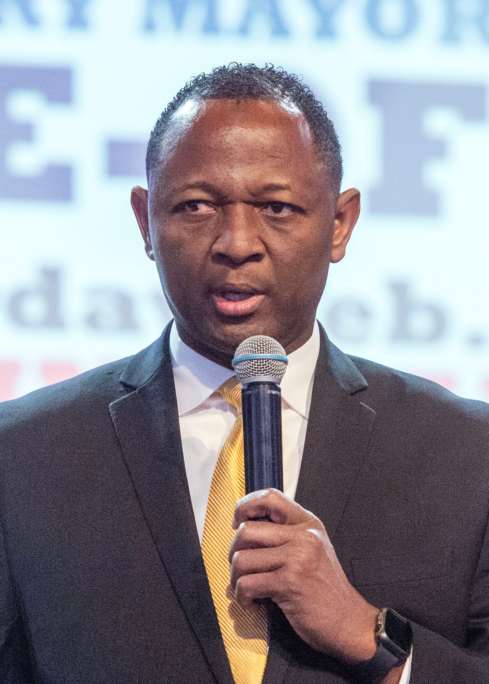 11 mayoral candidates pitch themselves as Jackson prepares for upcoming ...