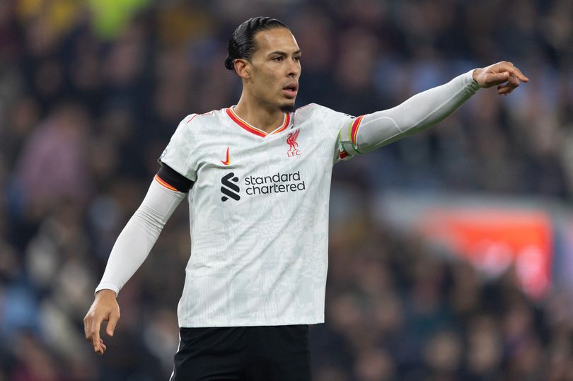 Liverpool dressing room reaction to Virgil van Dijk transfer revealed ...