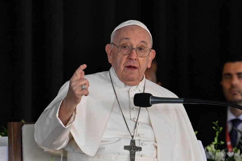 What is a Conclave and how is new pope is selected as Francis in ...