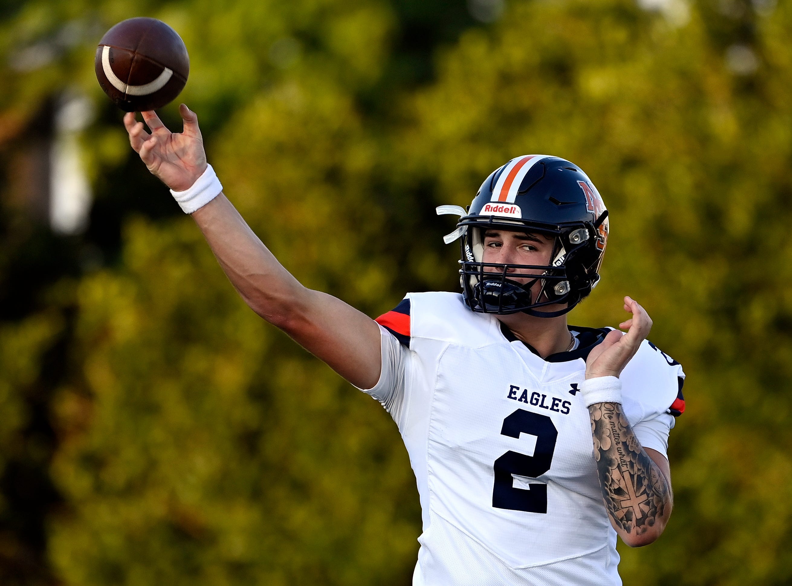 Five-star QB Jared Curtis drops top-two choices. Did Auburn make the cut?