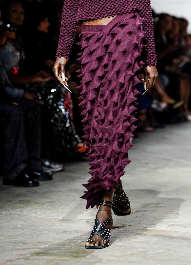 Chet Lo brings knitted evening wear to the runway