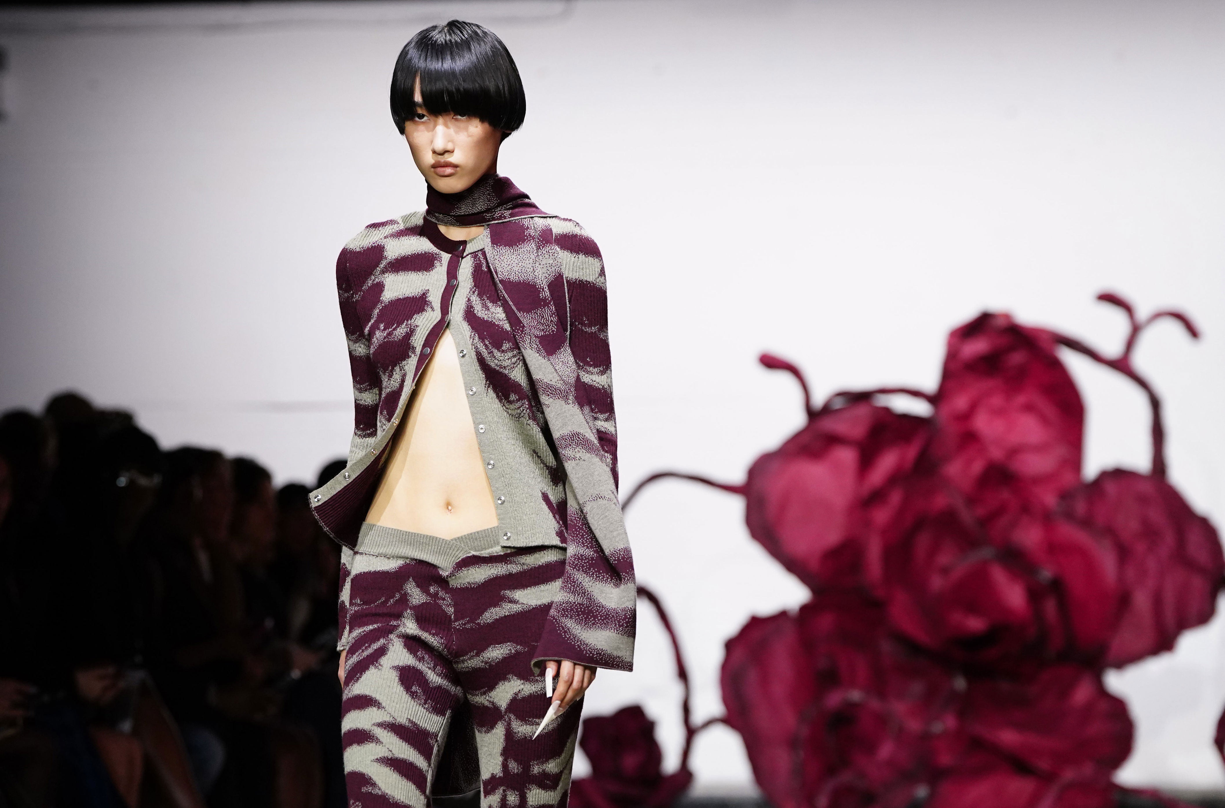 Chet Lo brings knitted evening wear to the runway