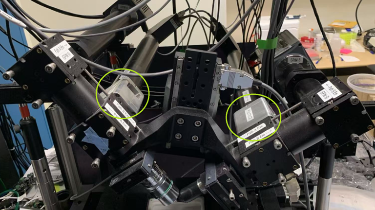 Scientists achieve 3D molecular mapping with breakthrough hybrid microscope