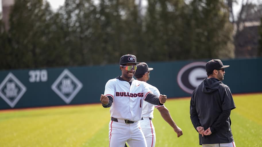 Georgia vs UIC Final Score: Georgia Sweeps Series