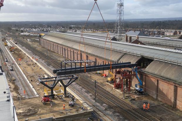 Pictures as 120-tonne crane hoists Darlington Station's new footbridge ...