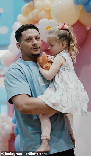 Patrick Mahomes shows off drastic new haircut at daughter Sterling's ...