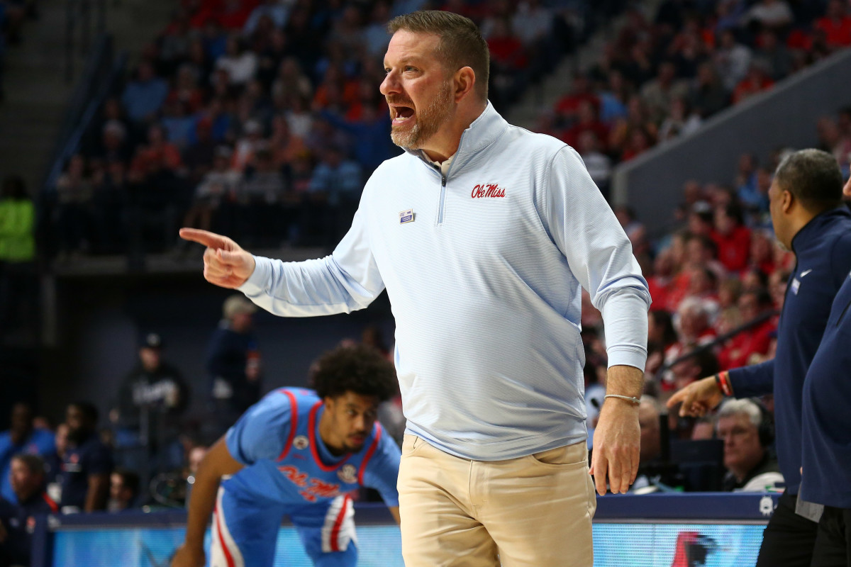 Chris Beard Makes SEC Coach of the Year Pick After Ole Miss Loss