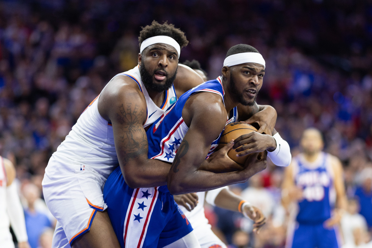 Knicks Linked to Former Lakers Forward on NBA Buyout Market, Solving ...