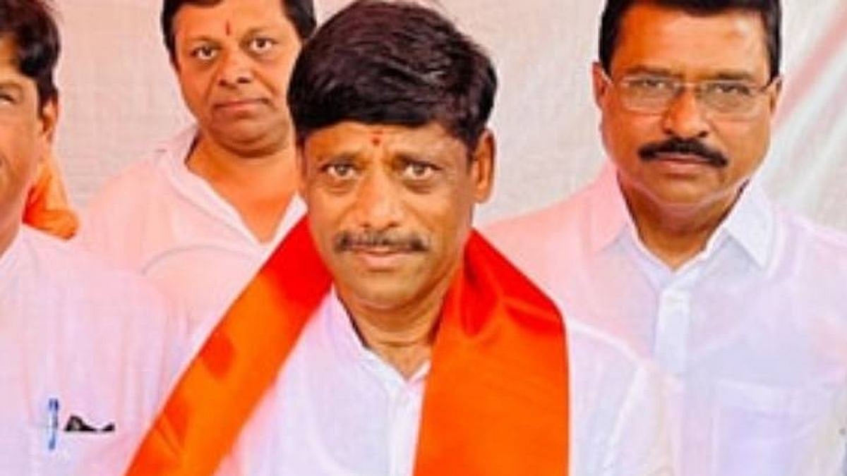 Maharashtra Politics: Congress MLA Ravindra Dhangekar’s Saffron Scarf ...