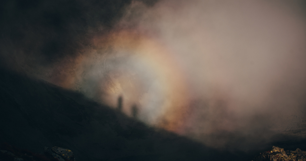 Why Some People Report Seeing “Dark Watchers” In The Mist