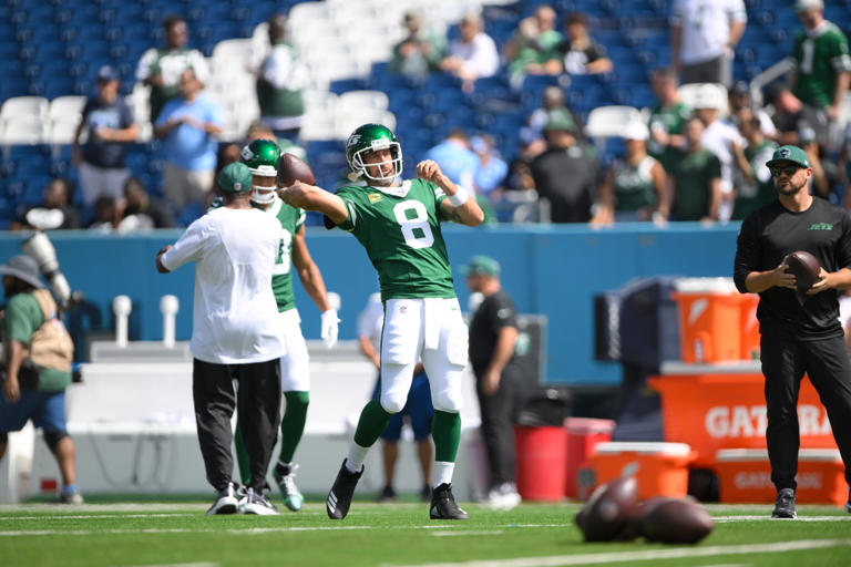 NFL analyst predicts Titans sign Aaron Rodgers to one-year deal