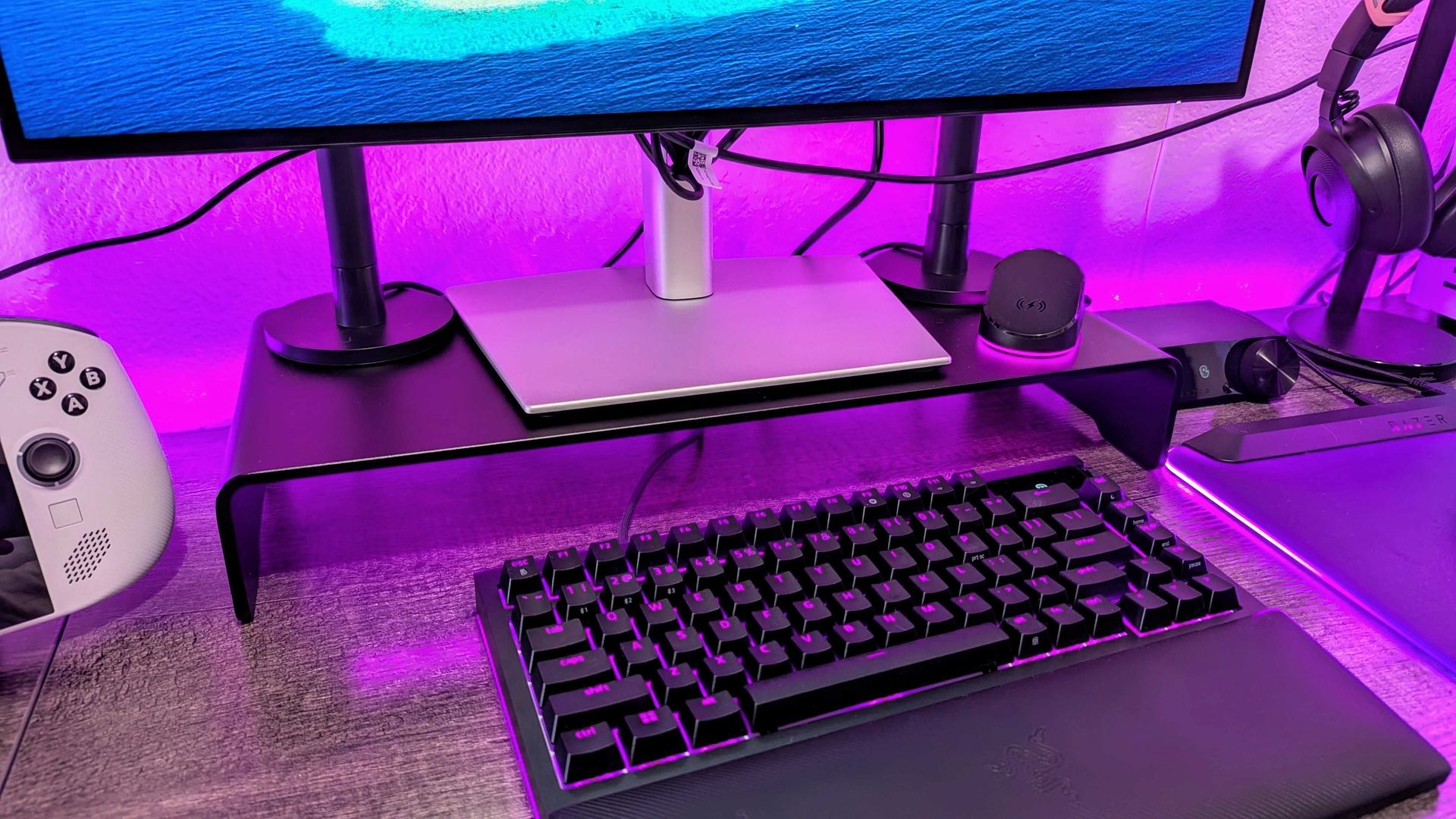 Razer's new monitor stand is a great addition to my desk, but that ...