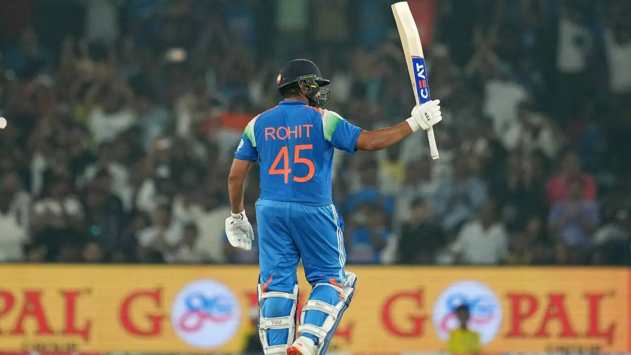 Rohit Sharma World Record: रोहित शर्माने रचला इतिहास, दिग्गज सचिन ...
