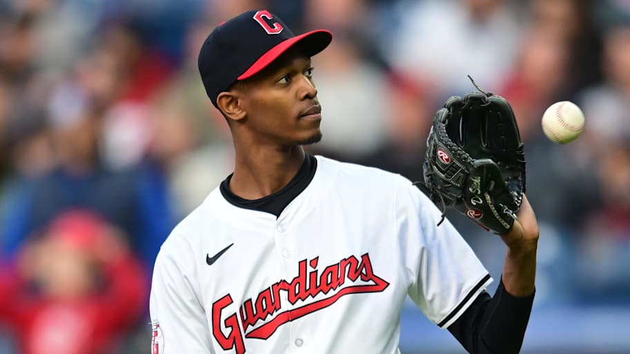 Analyst Fires Brutal Shot at Cleveland Guardians Pitcher