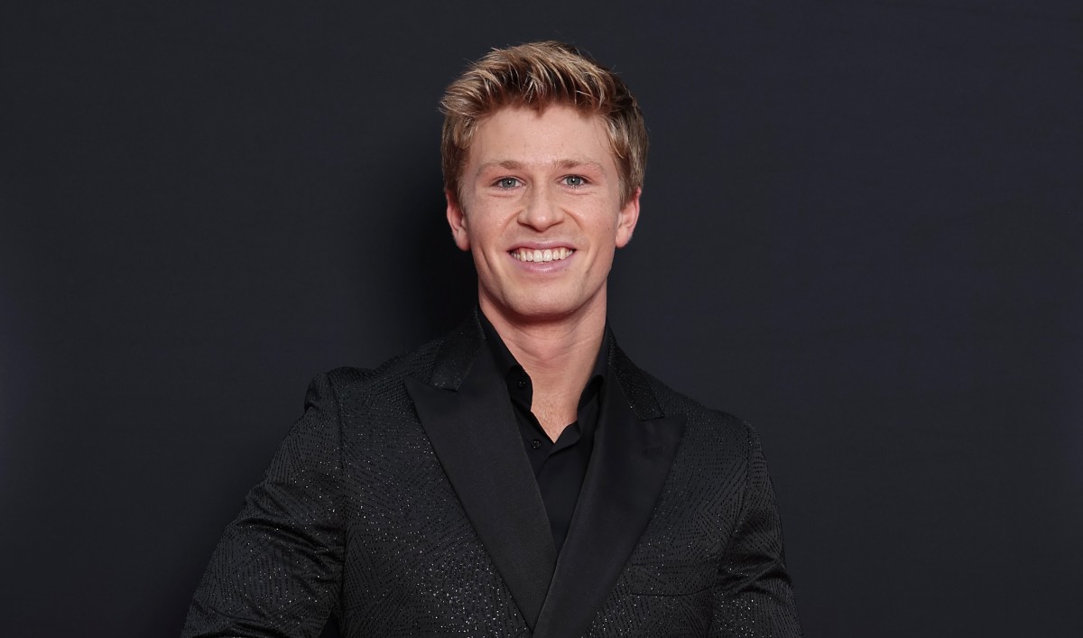 Robert Irwin’s Fans Say He Transformed From Clark Kent to Superman in ...