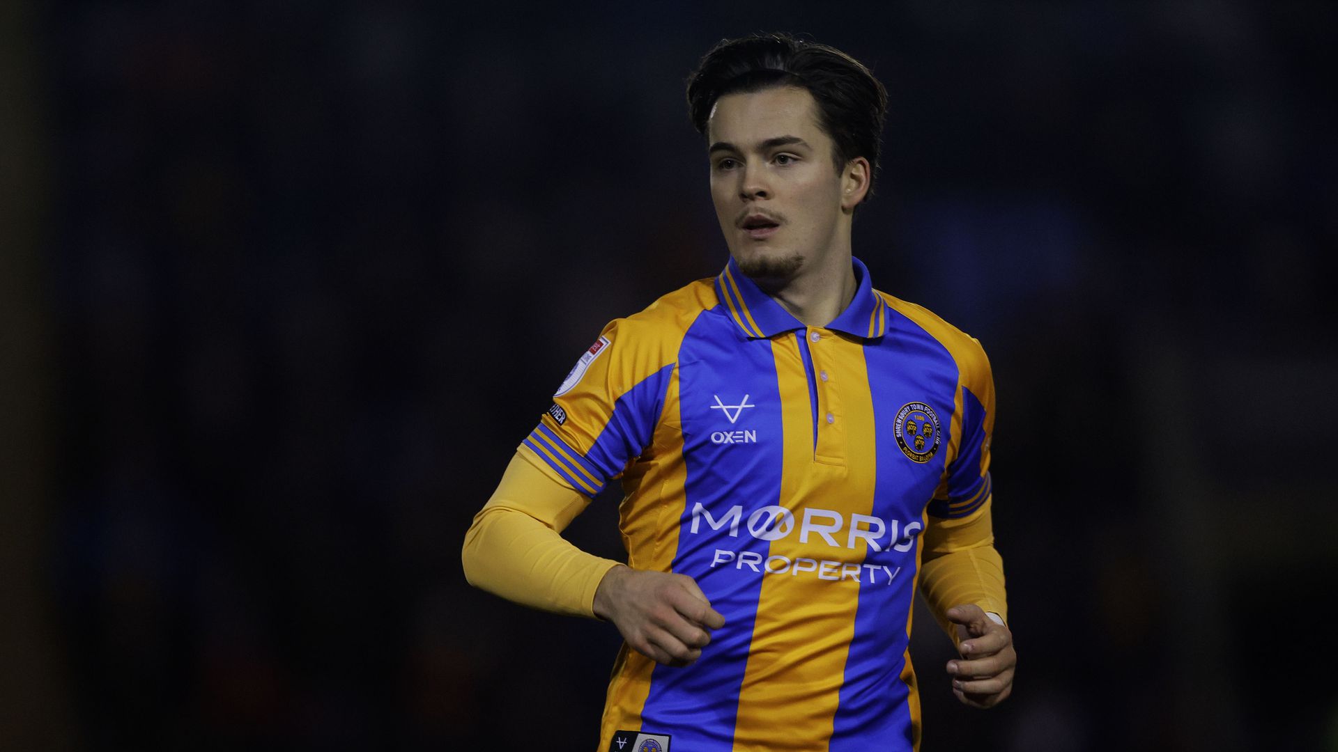 Leo Castledine back at Chelsea with ‘minor stress fracture’ in lower back