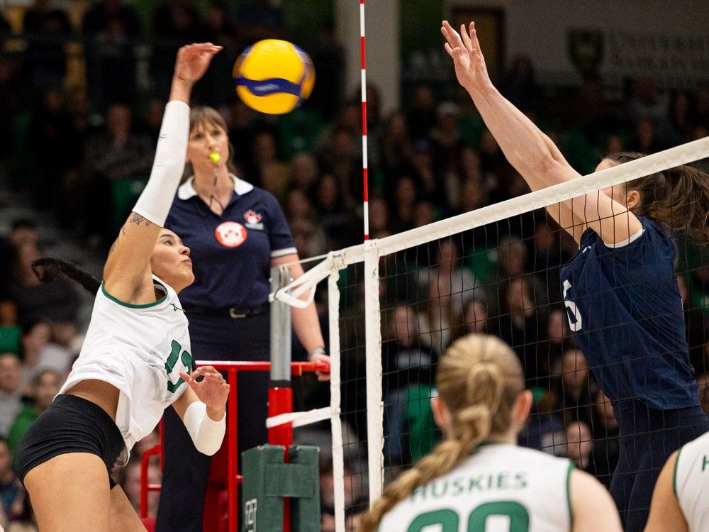 Moving on: Saskatchewan Huskies women's volleyball, b'ball teams ...