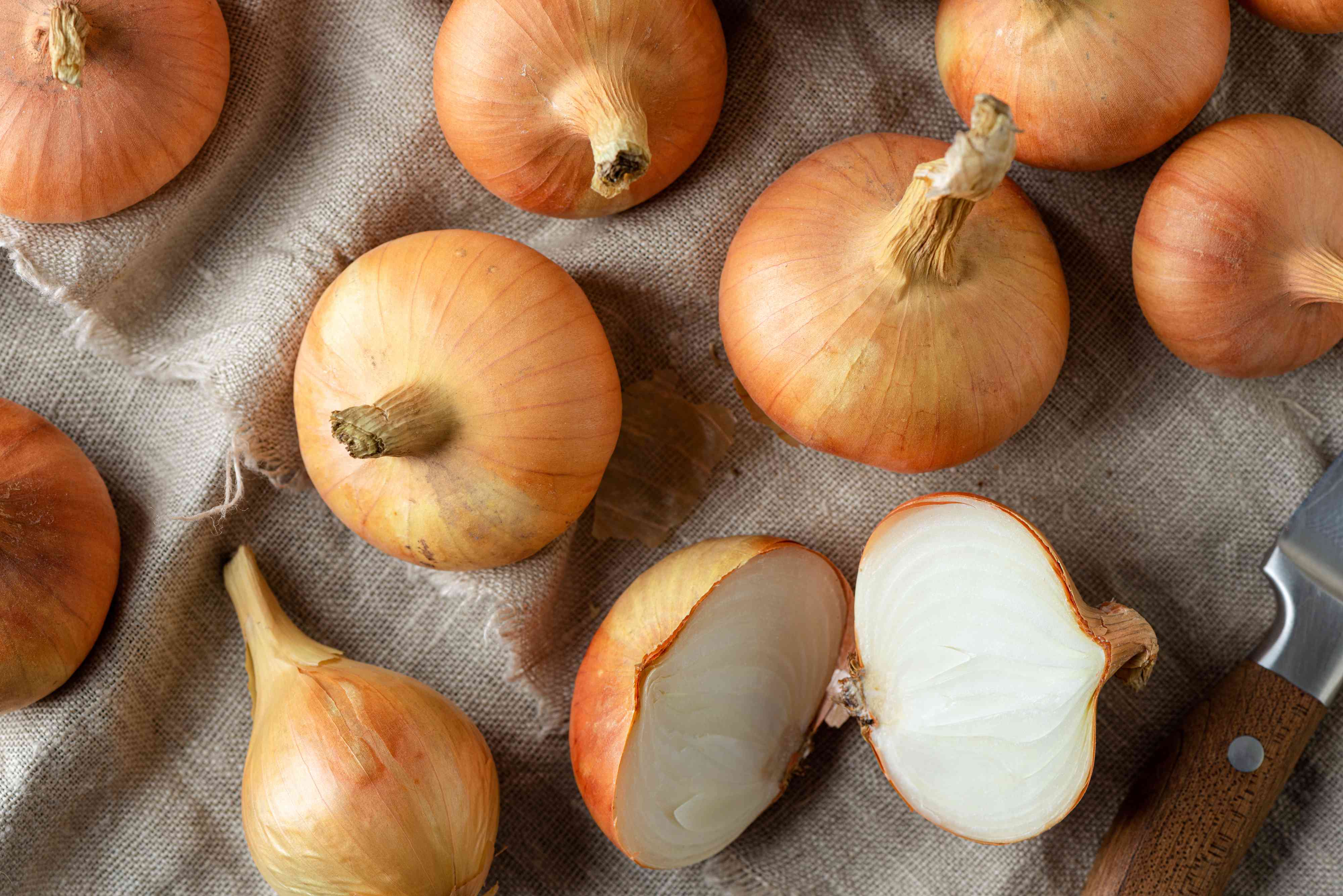 What Happens to Your Body When You Eat Onions Regularly