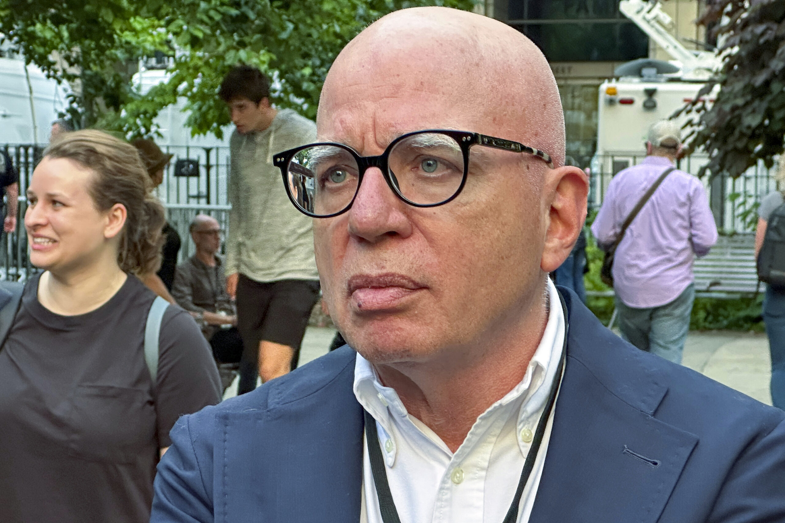 Controversial Journalist Michael Wolff Claims Fear of Trump Scared ...