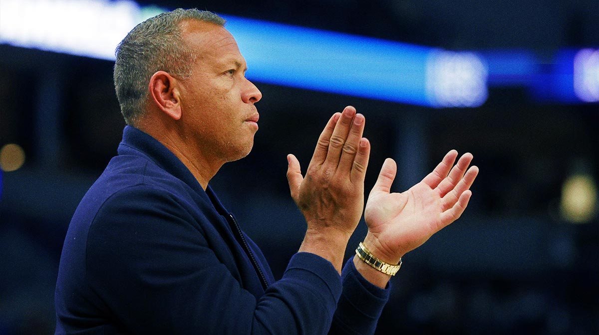 Alex Rodriguez wins $10,000 for a lucky Bucknell student with half ...