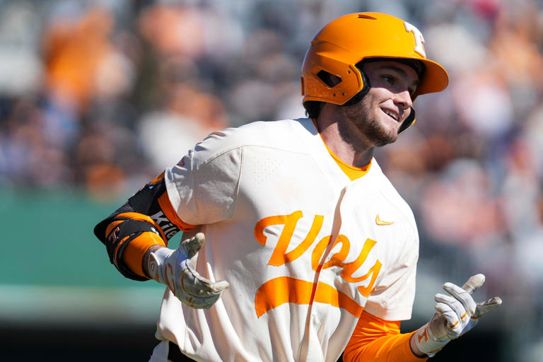 How Tennessee baseball beat Oklahoma State in Houston tournament