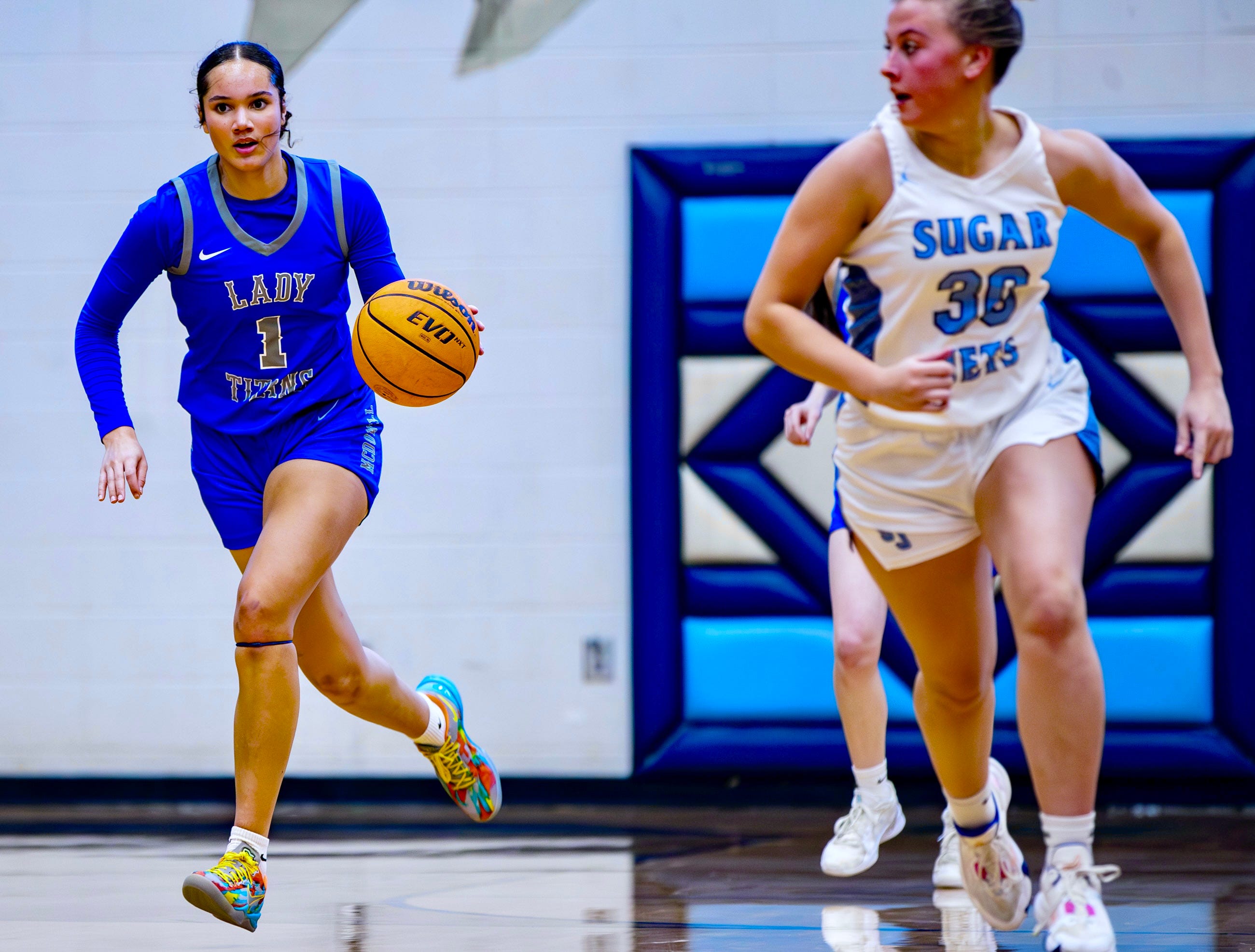 Vote for the girls basketball preseason Player of the Year in Western ...