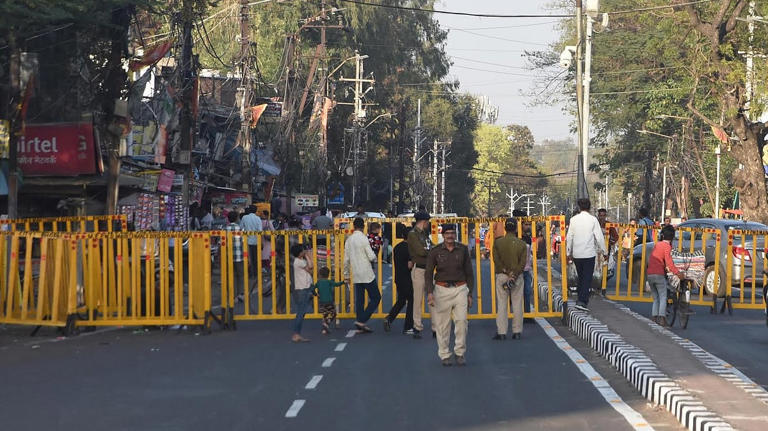 Less Than Usual Traffic On Roads Relieves Cops On Prime Minister ...