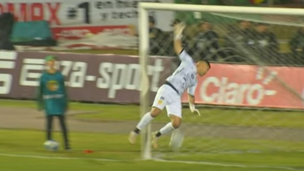 ¡Escándalo! Marquense y Municipal igualan a cero tras ‘gol fantasma’ de ...